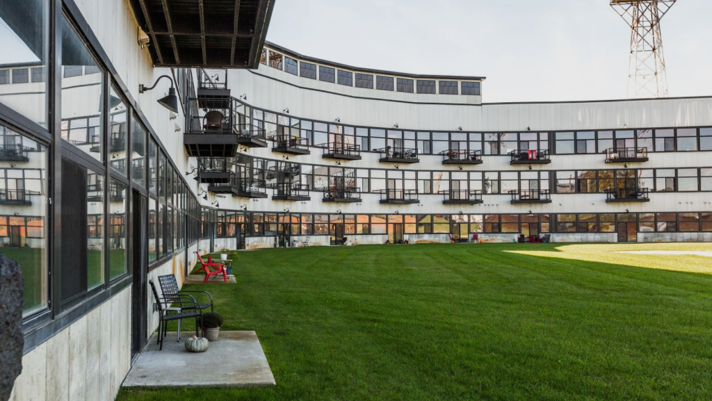 This Tweet on a Baseball Stadium Converted into Apartments Went Viral - BAM